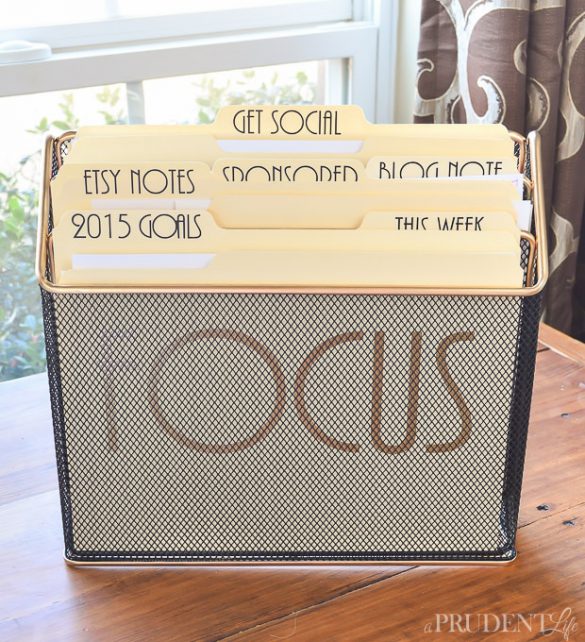 10 Life Changing Desk Organization Ideas That'll Make You Super Productive